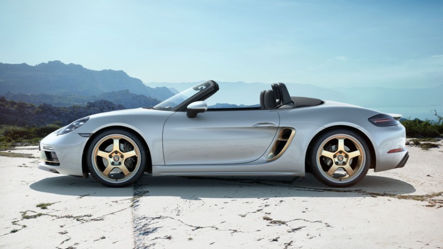 Prices and Specifications for Porsche 718 Boxster 25 years 2021 in ...